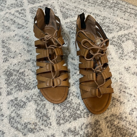 trash | Shoes | Womens Tan Gladiator Sandals With Cage Design | Poshmark